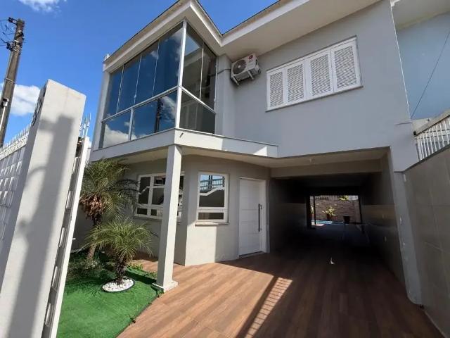 Casa / Sobrado para Venda em Canoas/RS Mato Grande 4 Quartos