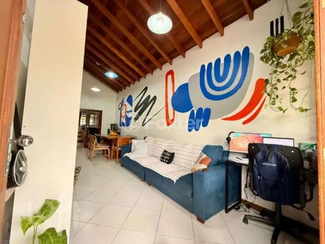 Casa / Sobrado para Venda em Canoas/RS Mato Grande 2 Quartos