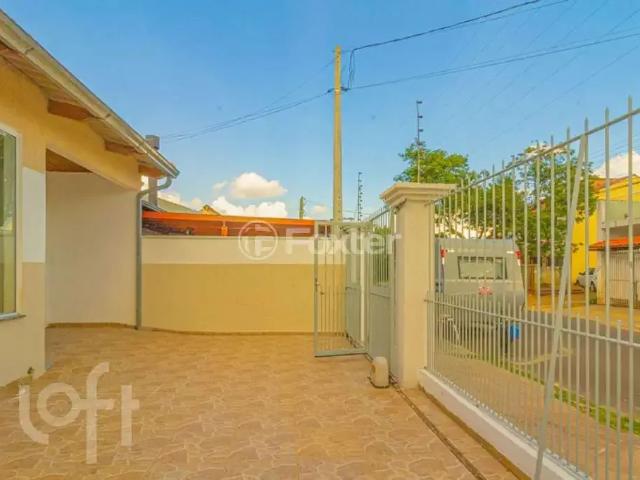 Casa / Sobrado para Venda em Canoas/RS Mato Grande 3 Quartos
