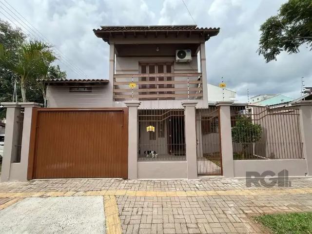 Casa / Sobrado para Venda em Canoas/RS Mato Grande 3 Quartos