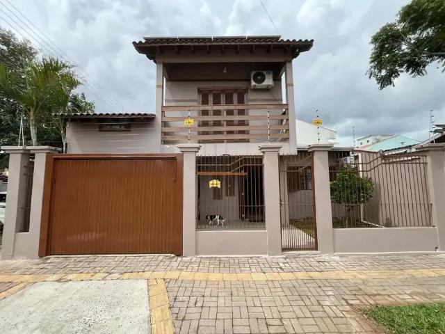 Casa / Sobrado para Venda em Canoas/RS Mato Grande 3 Quartos