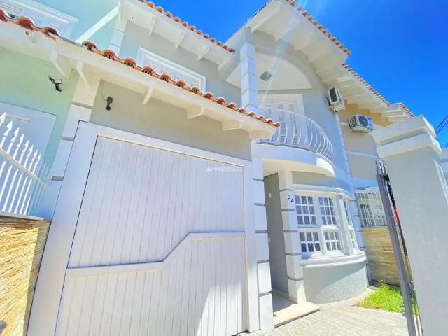 Casa / Sobrado para Venda em Canoas/RS Mato Grande 3 Quartos