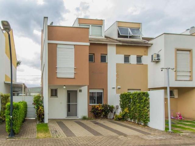 Casa / Sobrado para Venda em Canoas/RS Estância Velha 3 Quartos
