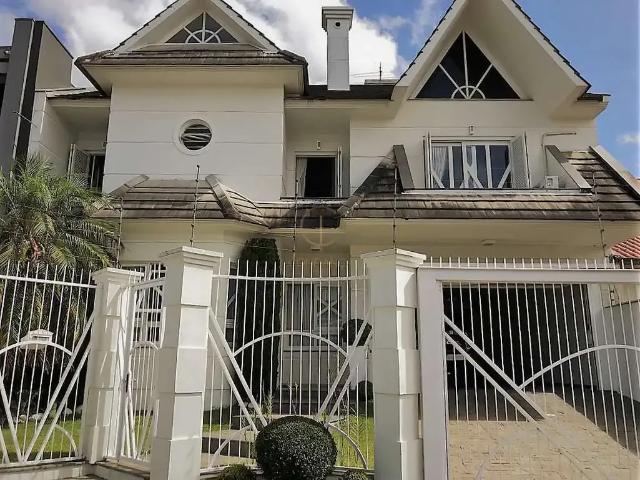 Casa / Sobrado para Venda em Canoas/RS Moinhos De Vento 4 Quartos