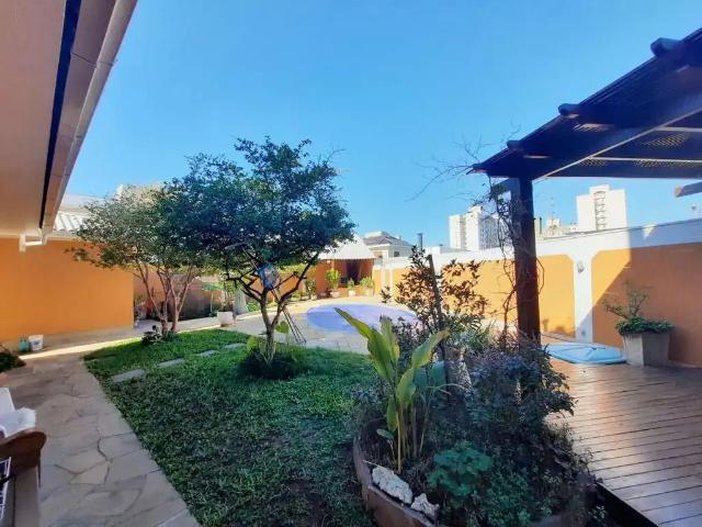 Casa / Sobrado para Venda em Canoas/RS Moinhos De Vento 5 Quartos