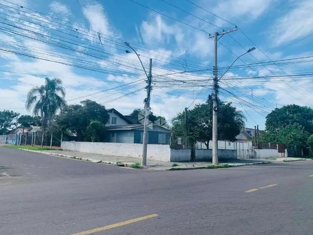 Casa / Sobrado para Venda em Canoas/RS Niterói 2 Quartos
