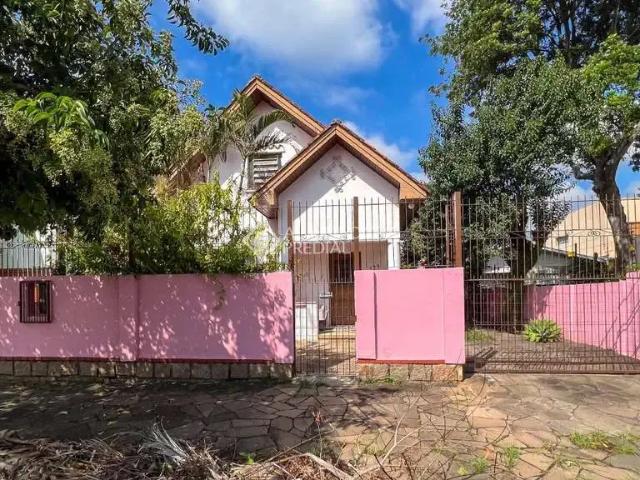 Casa / Sobrado para Venda em Canoas/RS Niterói 2 Quartos