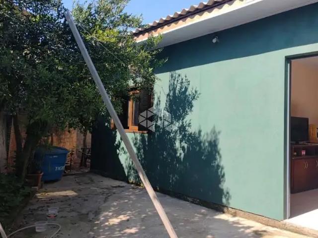 Casa / Sobrado para Venda em Canoas/RS Niterói 2 Quartos