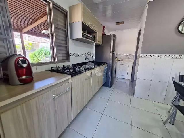 Casa / Sobrado para Venda em Canoas/RS Niterói 2 Quartos