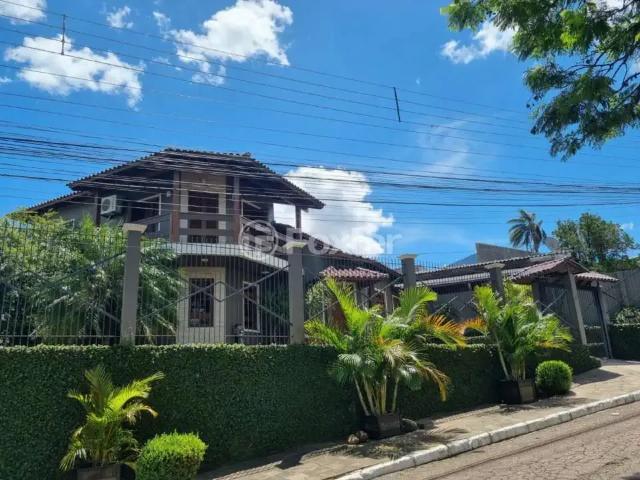 Casa / Sobrado para Venda em Canoas/RS Niterói 3 Quartos
