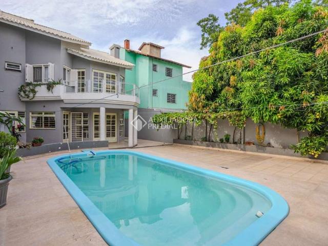 Casa / Sobrado para Venda em Canoas/RS Niterói 3 Quartos