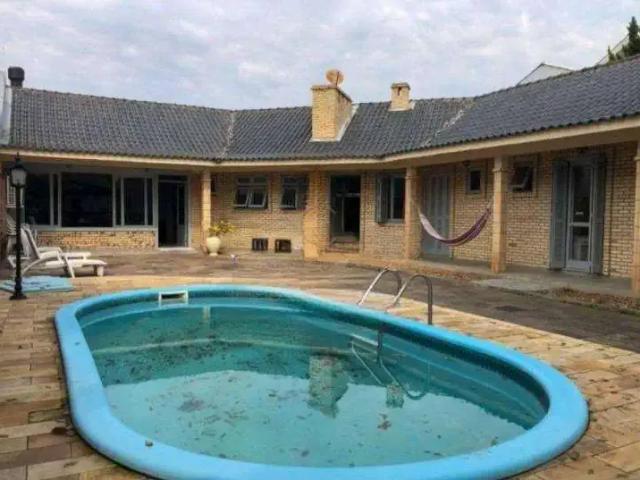 Casa / Sobrado para Venda em Canoas/RS Niterói 3 Quartos