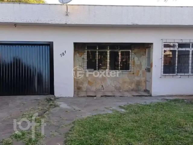 Casa / Sobrado para Venda em Canoas/RS Niterói 3 Quartos