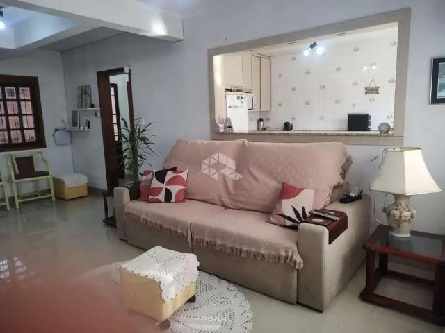Casa / Sobrado para Venda em Canoas/RS Niterói 3 Quartos