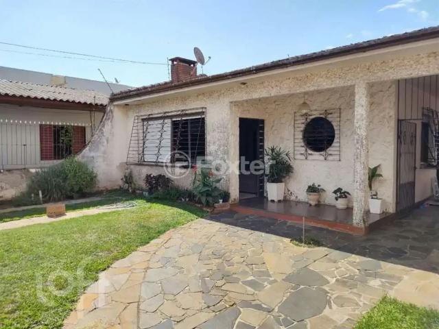 Casa / Sobrado para Venda em Canoas/RS Niterói 3 Quartos