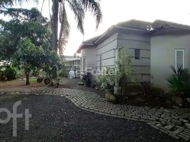Casa / Sobrado para Venda em Canoas/RS Niterói 3 Quartos