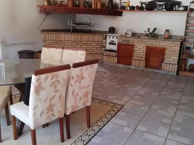 Casa / Sobrado para Venda em Canoas/RS Niterói 3 Quartos