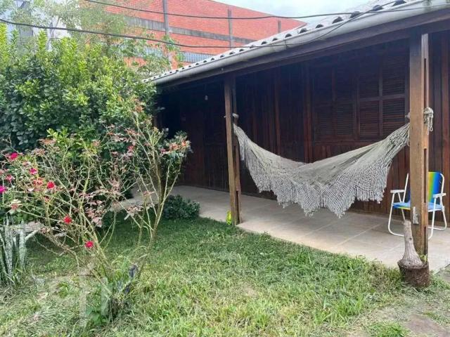 Casa / Sobrado para Venda em Canoas/RS Niterói 3 Quartos