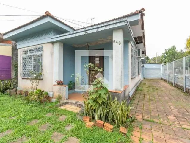 Casa / Sobrado para Venda em Canoas/RS Niterói 3 Quartos