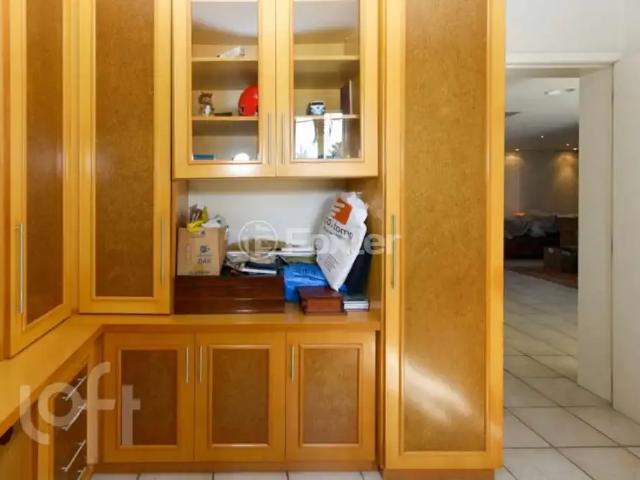 Casa / Sobrado para Venda em Canoas/RS Niterói 4 Quartos