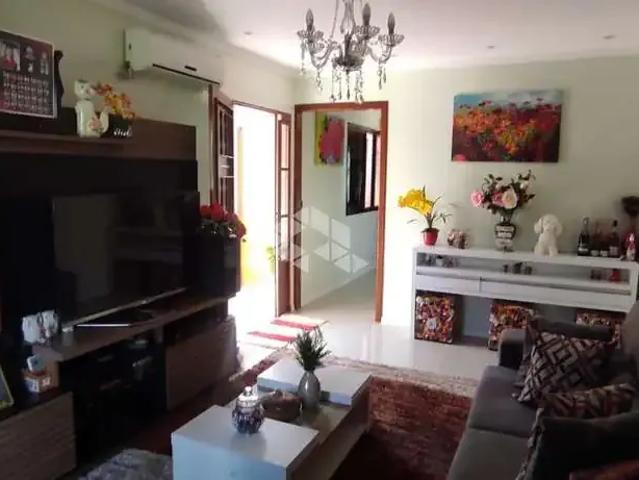 Casa / Sobrado para Venda em Canoas/RS Niterói 4 Quartos