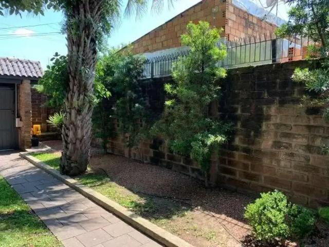 Casa / Sobrado para Venda em Canoas/RS Niterói 4 Quartos