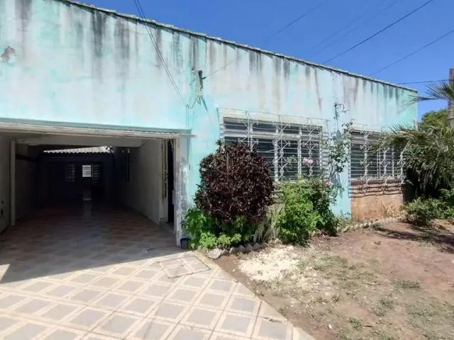 Casa / Sobrado para Venda em Canoas/RS Niterói 4 Quartos