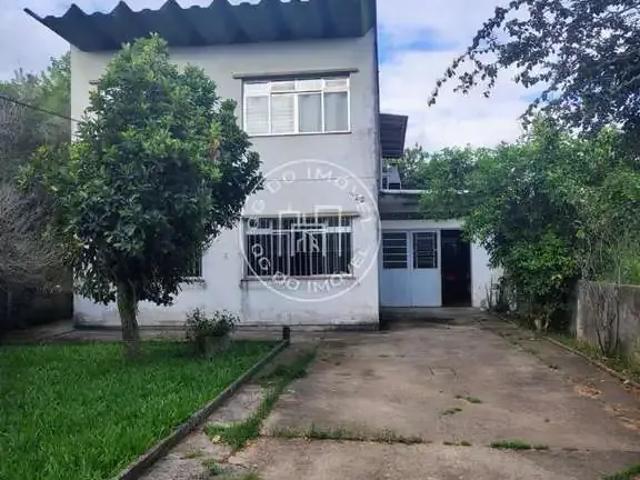 Casa / Sobrado para Venda em Canoas/RS Niterói 4 Quartos
