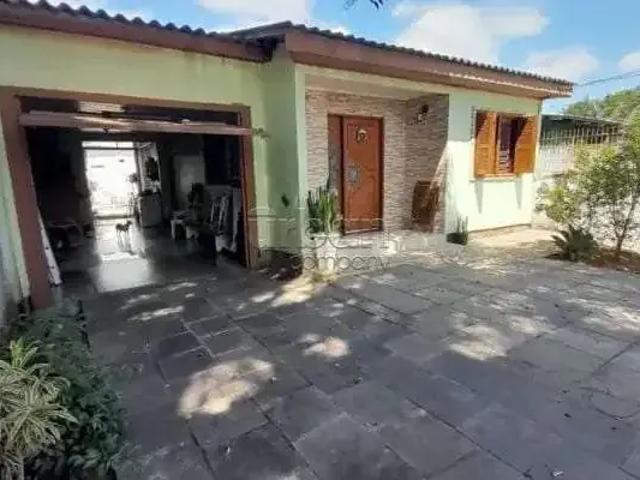 Casa / Sobrado para Venda em Canoas/RS Niterói 4 Quartos