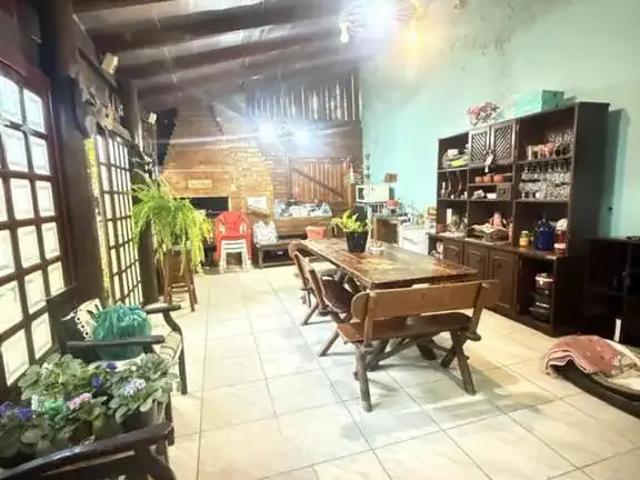 Casa / Sobrado para Venda em Canoas/RS Niterói 4 Quartos
