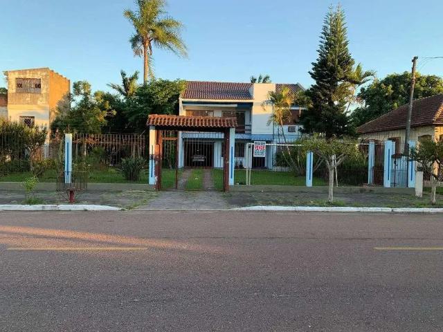 Casa / Sobrado para Venda em Canoas/RS Niterói 5 Quartos