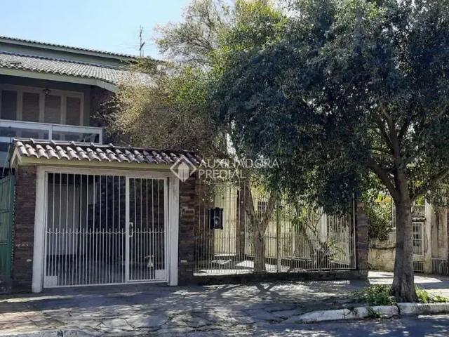 Casa / Sobrado para Venda em Canoas/RS Niterói 5 Quartos
