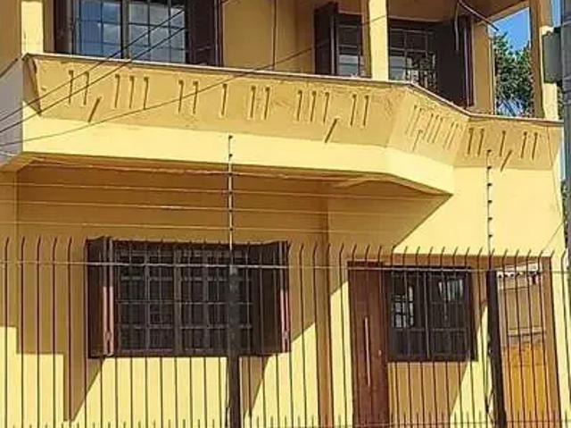 Casa / Sobrado para Venda em Canoas/RS Nossa Senhora das Graças 3 Quartos