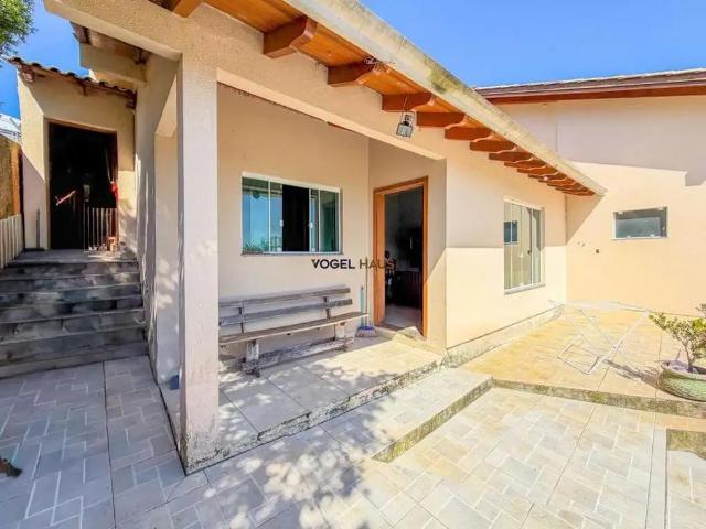 Casa / Sobrado para Venda em Canoas/RS Nossa Senhora das Graças 3 Quartos
