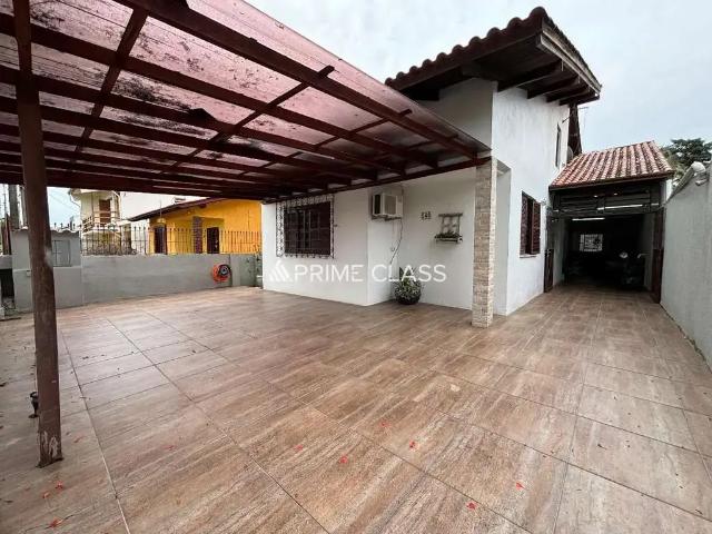 Casa / Sobrado para Venda em Canoas/RS Nossa Senhora das Graças 3 Quartos