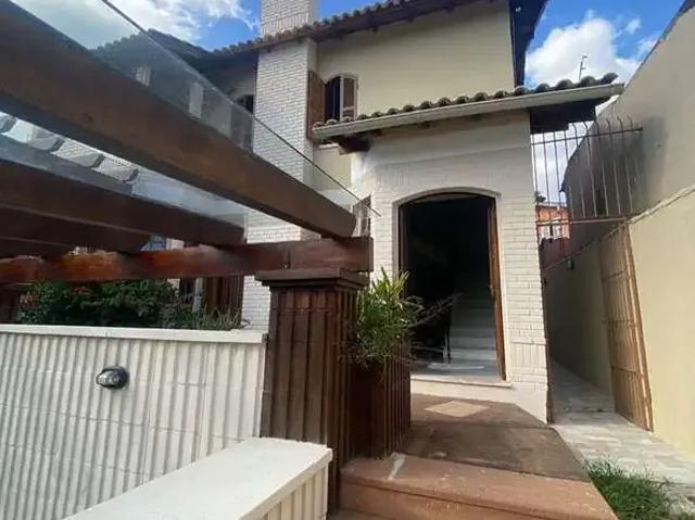 Casa / Sobrado para Venda em Canoas/RS Nossa Senhora das Graças 3 Quartos
