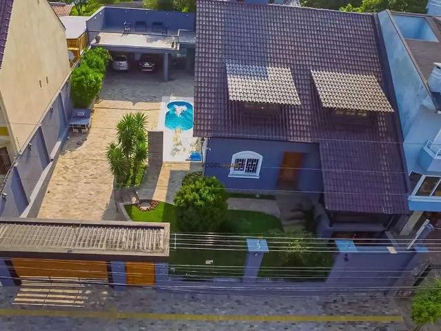 Casa / Sobrado para Venda em Canoas/RS Nossa Senhora das Graças 3 Quartos