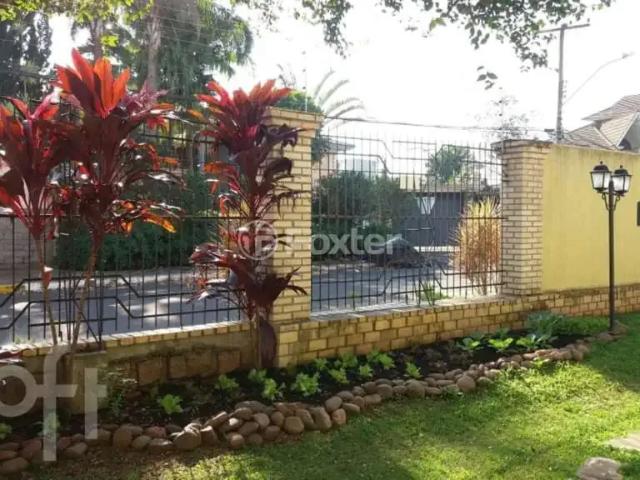 Casa / Sobrado para Venda em Canoas/RS Nossa Senhora das Graças 3 Quartos