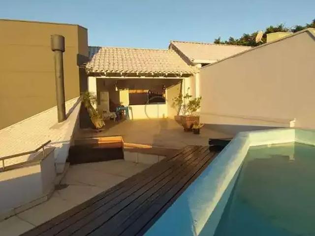 Casa / Sobrado para Venda em Canoas/RS Nossa Senhora das Graças 3 Quartos