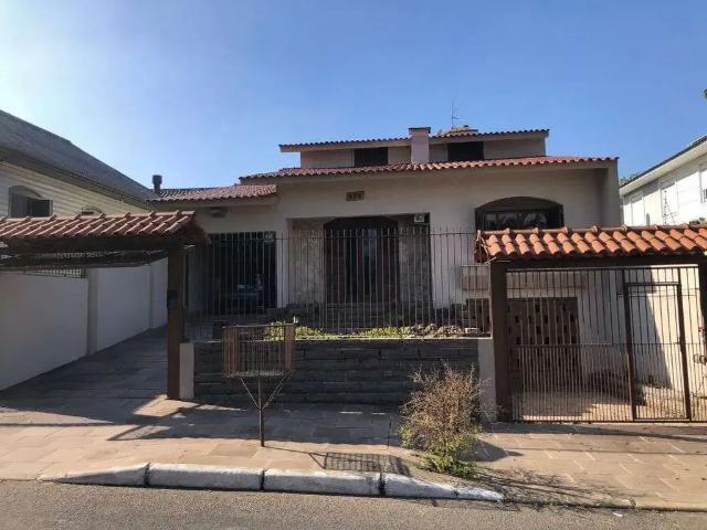 Casa / Sobrado para Venda em Canoas/RS Nossa Senhora das Graças 4 Quartos