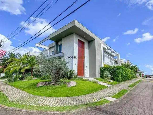 Casa / Sobrado para Venda em Canoas/RS Nossa Senhora das Graças 4 Quartos