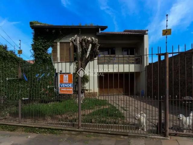 Casa / Sobrado para Venda em Canoas/RS Nossa Senhora das Graças 4 Quartos