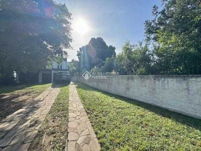 Casa / Sobrado para Venda em Canoas/RS Nossa Senhora das Graças 4 Quartos