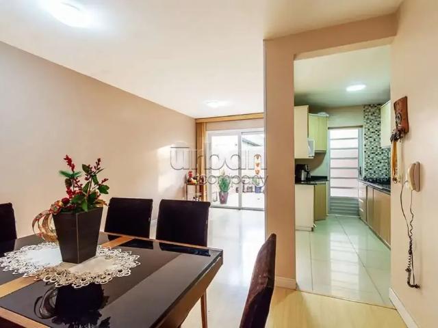 Casa / Sobrado para Venda em Canoas/RS Olaria 3 Quartos