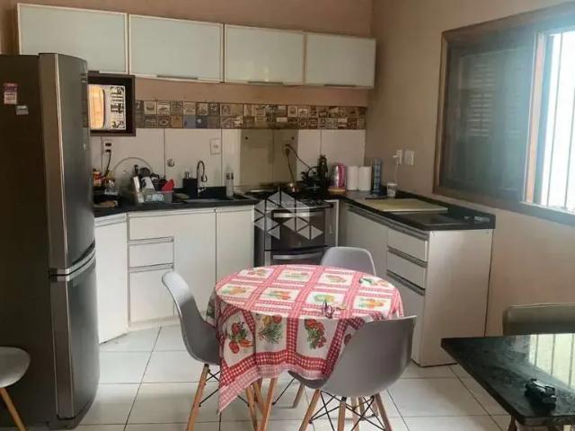 Casa / Sobrado para Venda em Canoas/RS Olaria 3 Quartos
