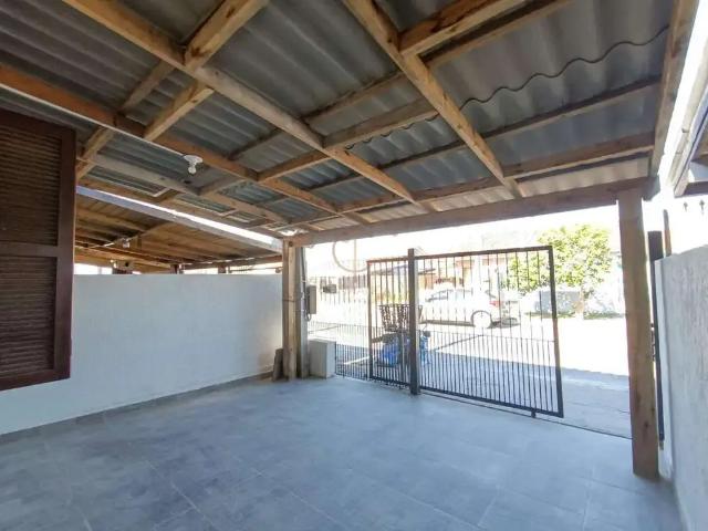Casa / Sobrado para Venda em Canoas/RS Olaria 2 Quartos