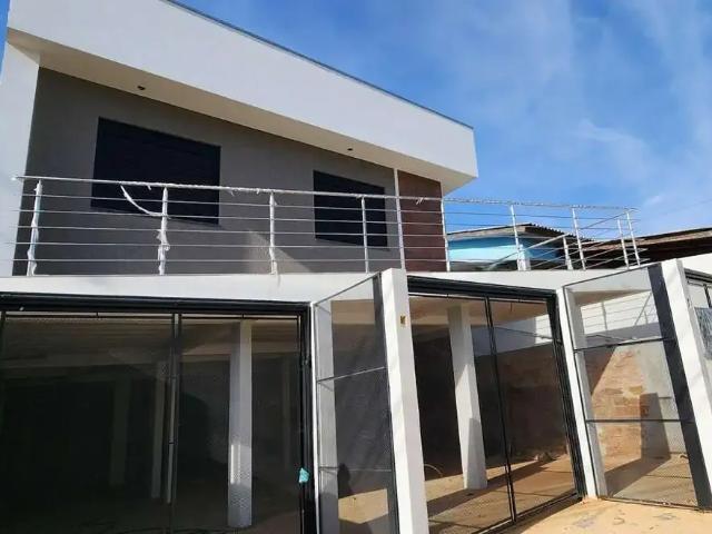 Casa / Sobrado para Venda em Canoas/RS Olaria 2 Quartos