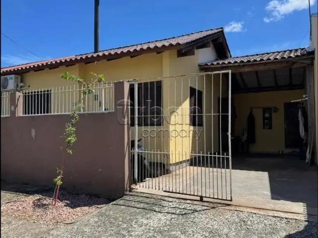 Casa / Sobrado para Venda em Canoas/RS Olaria 2 Quartos