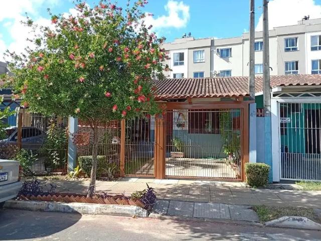 Casa / Sobrado para Venda em Canoas/RS Olaria 2 Quartos
