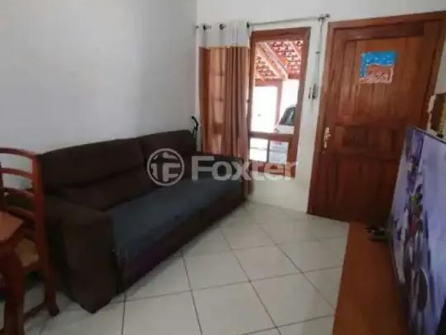 Casa / Sobrado para Venda em Canoas/RS Olaria 2 Quartos